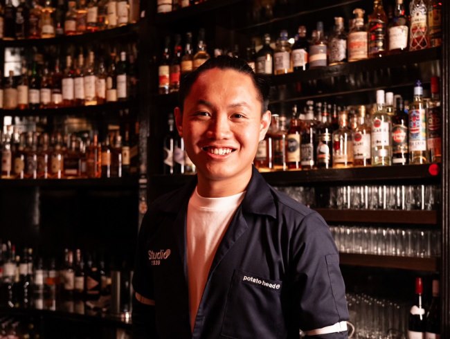 Afternoon Tea, Cocktail Specials, Sushi, Raw Bar | WOOBAR, W Singapore ...